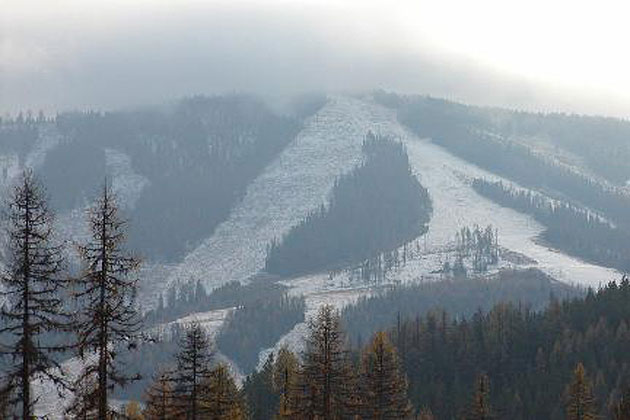 49 Degrees North Ski Area